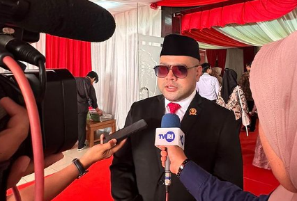 Putra Birokrat, Ini Jejak Akhmed Reza Fachlevi – Nusa Satu